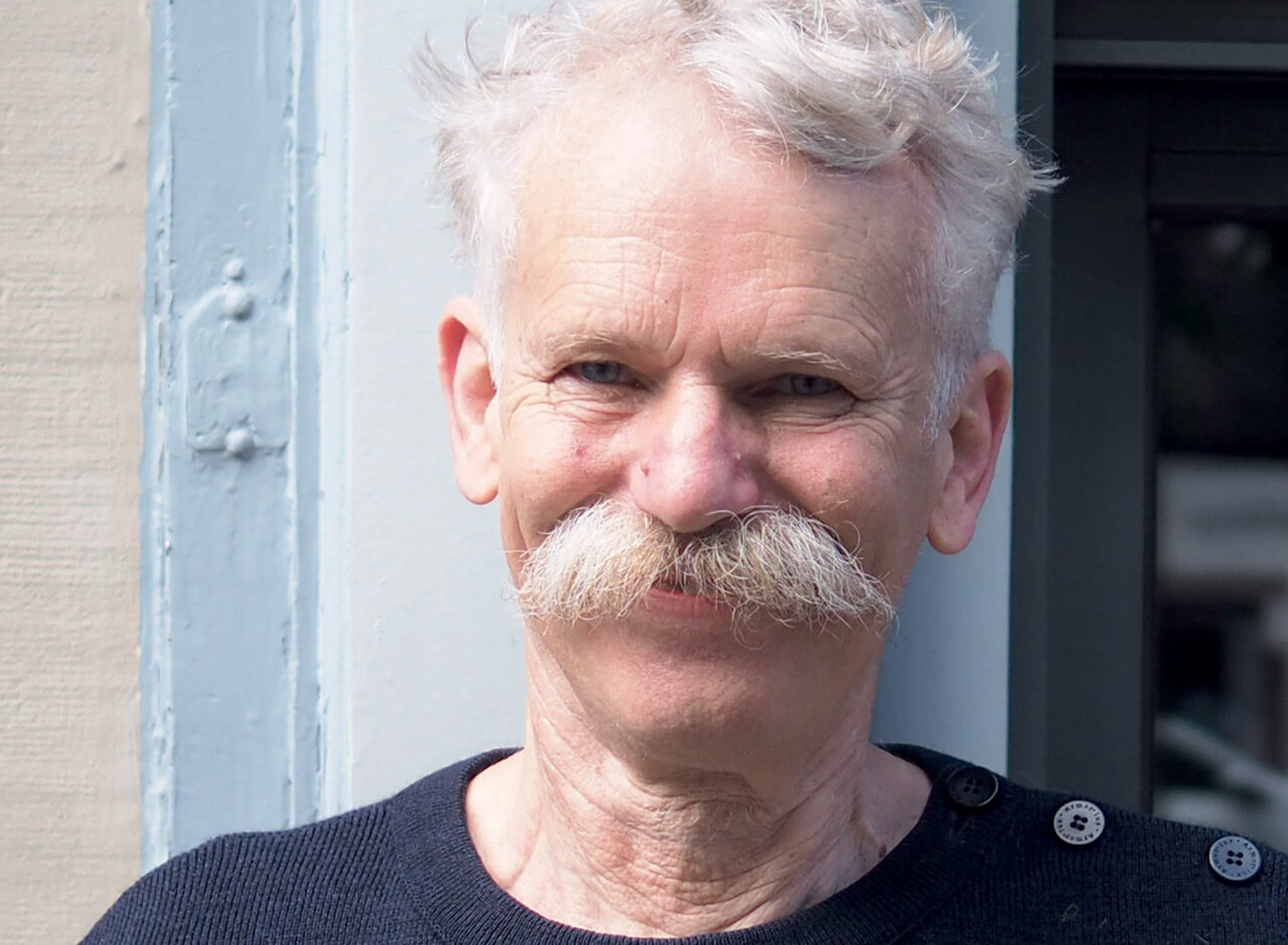 Joël Henry « essaie de rire en écrivant » ses polars – Maxi Flash ...