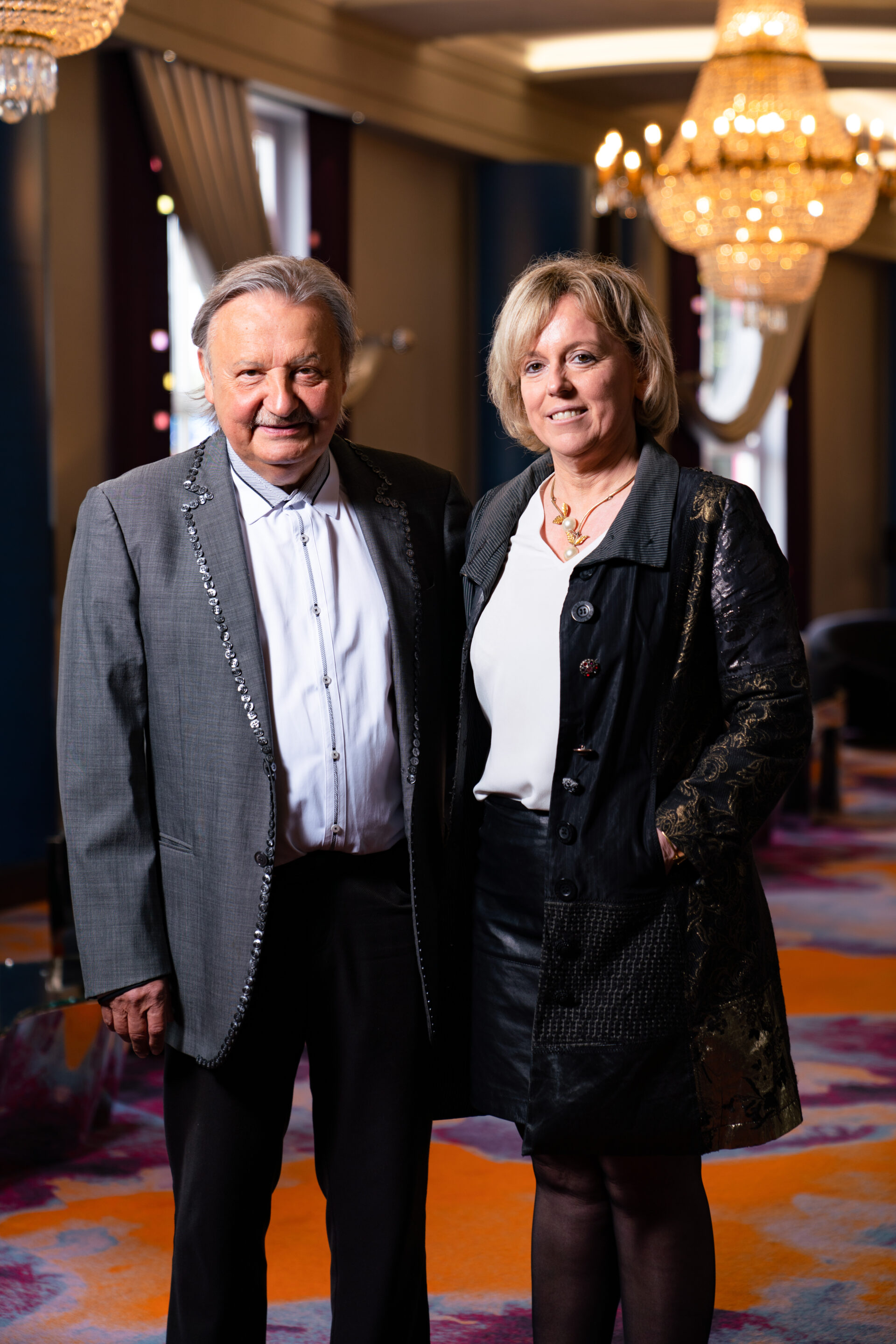 Sylvie Zimmermann - La vie d’un palace – Maxi Flash - Haguenau ...